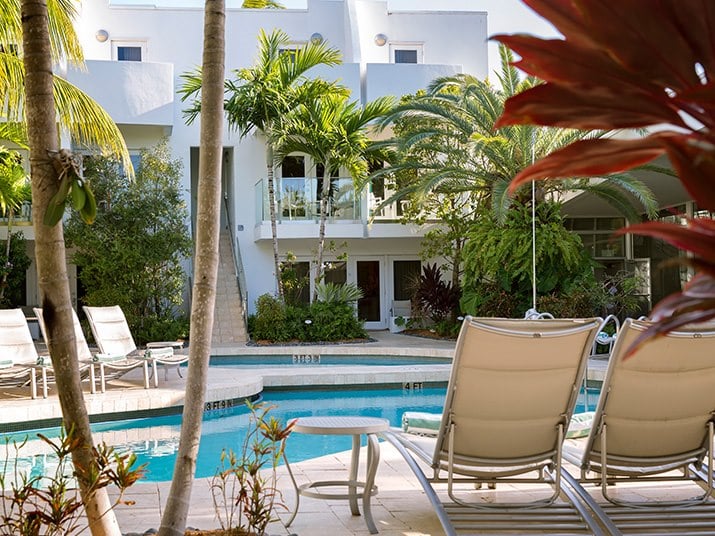 Spacious Key West Resort Suites - Santa Maria Suites